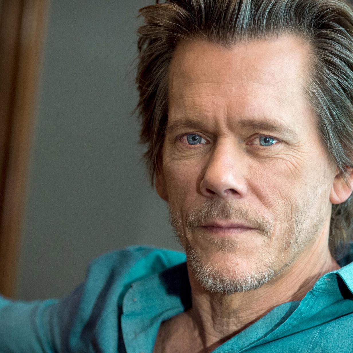 Kevin Bacon: Halbnackter Gruß zum Geburtstag