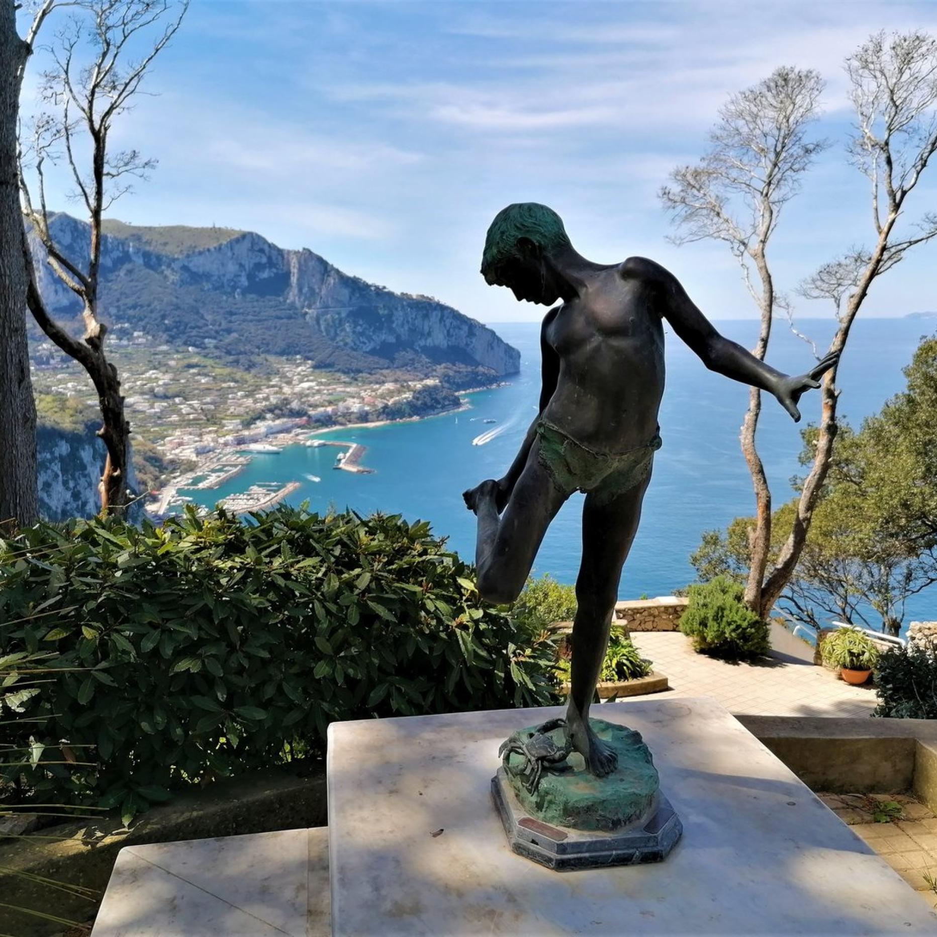 Nahaufnahme: Die Opium-Villa des Grafen Fersen auf Capri entdecken