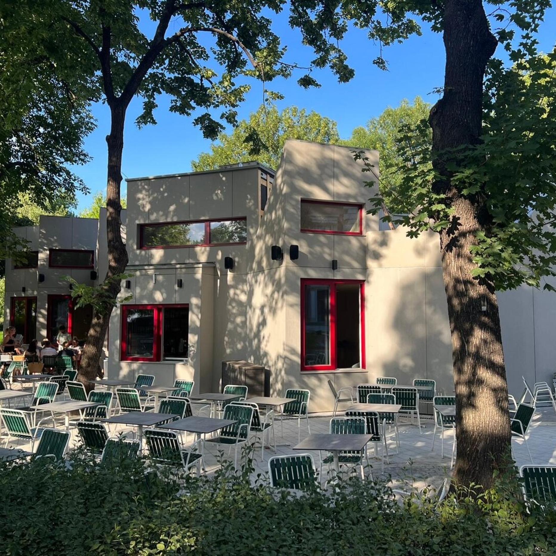 Neueröffnung: So schmeckt's im "Café-Restaurant Resselpark"